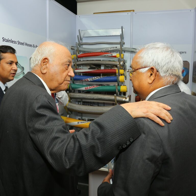 Radcoflex – Composite Hose, End Fittings & Pipe Support